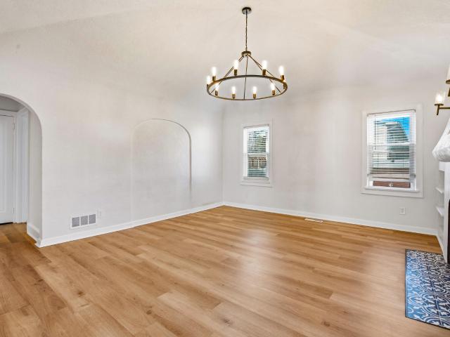 3227 N 104th St, Wauwatosa, WI 53222 | MLS #1957 | Compass
