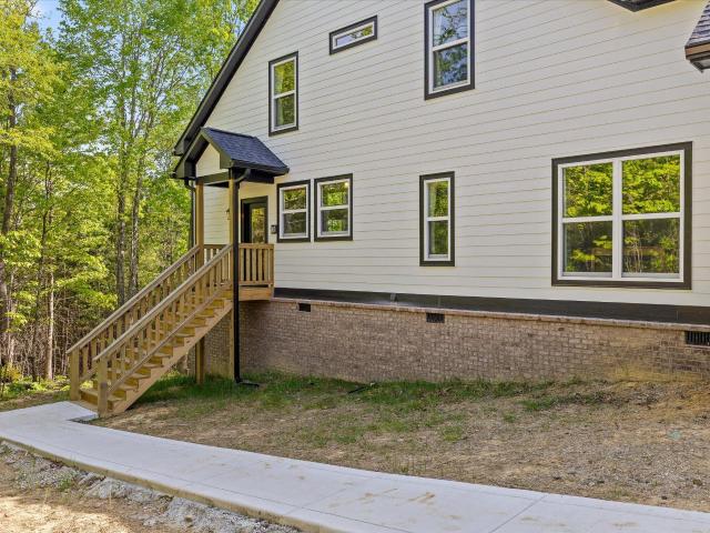 3227 Bluff View Drive W