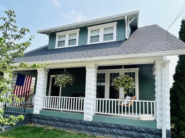 3227 Columbus St, Grove City, OH 43123