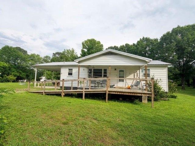 3227 Fields Dr, Rocky Face, GA 30740