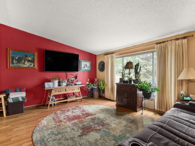 3227 Windsor Pl