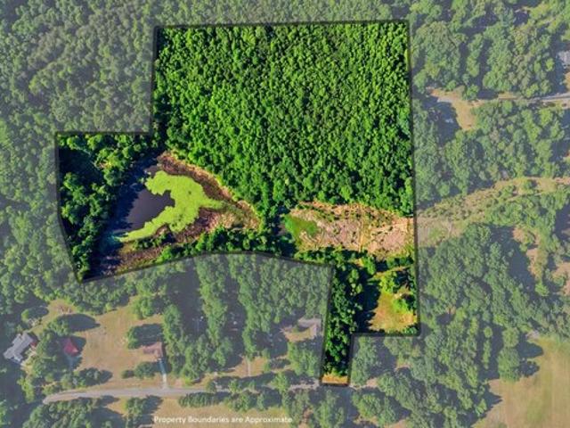 3228 Jidemi Rd, Greensboro, NC 27406