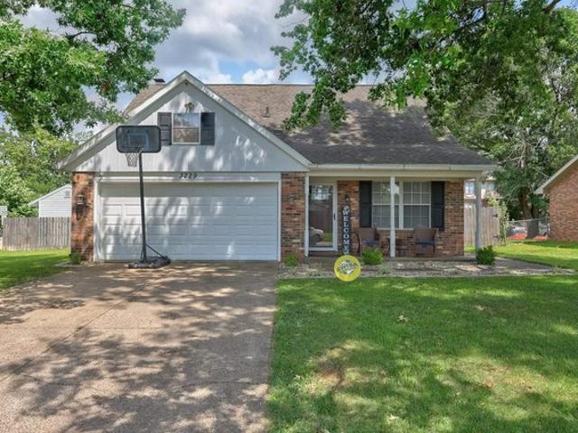 3229 Autumnwood Way, Evansville, IN 47715
