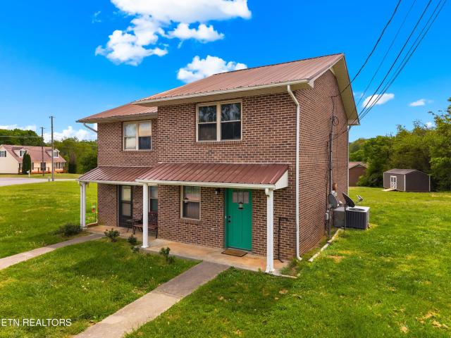 3229 Blue Springs Rd