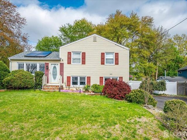3229 Clark Ln, South Plainfield, NJ 07080