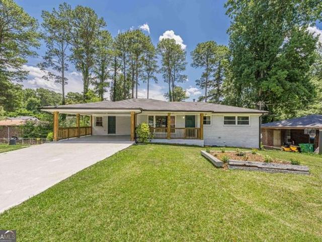 3229 Columbia Woods Dr, Decatur, GA 30032