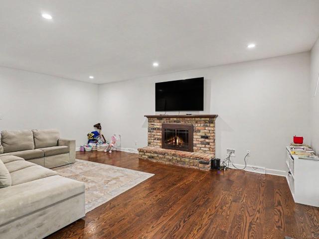 3229 Delevan Drive