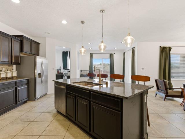 3229 Llano Vista Loop NE
