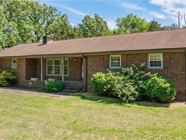 3229 Silver Maple Rd, Sophia, NC 27350