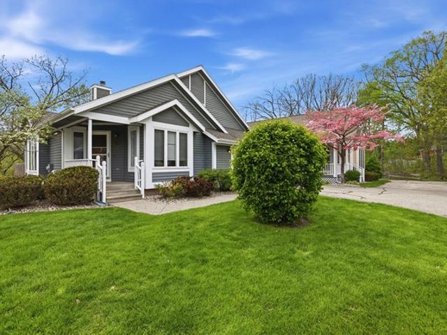 3229 Woodberry Dr SE, Grand Rapids, MI 49512