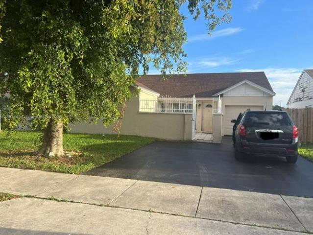 3229 204th Ter NW, Miami Gardens, FL 33056