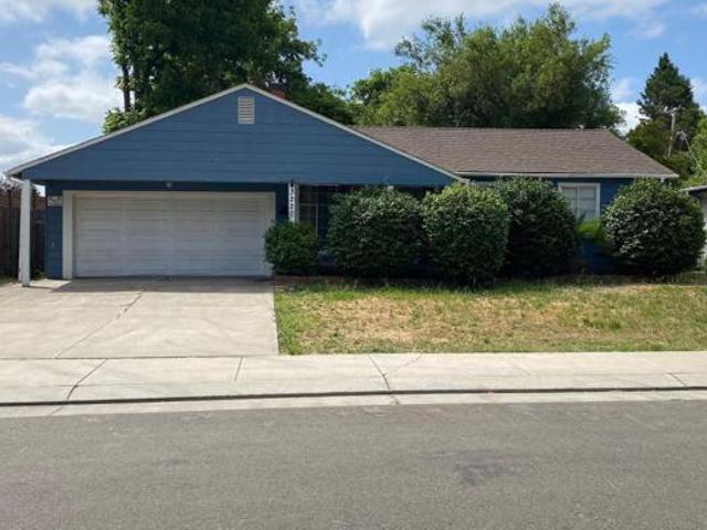 3220 Mendocino Ave, Stockton, CA 95204
