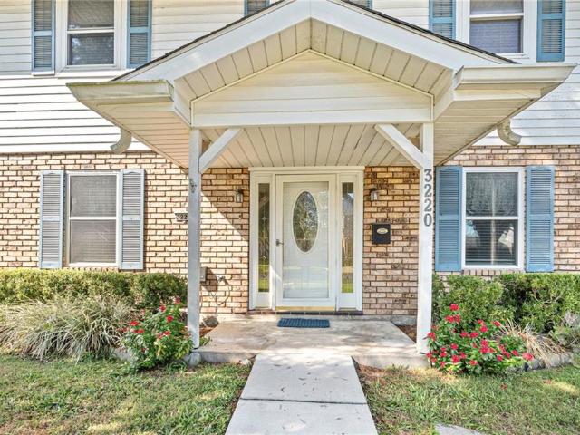 3220 Metairie Ct, Metairie, LA 70002 | MLS #2556 | Compass