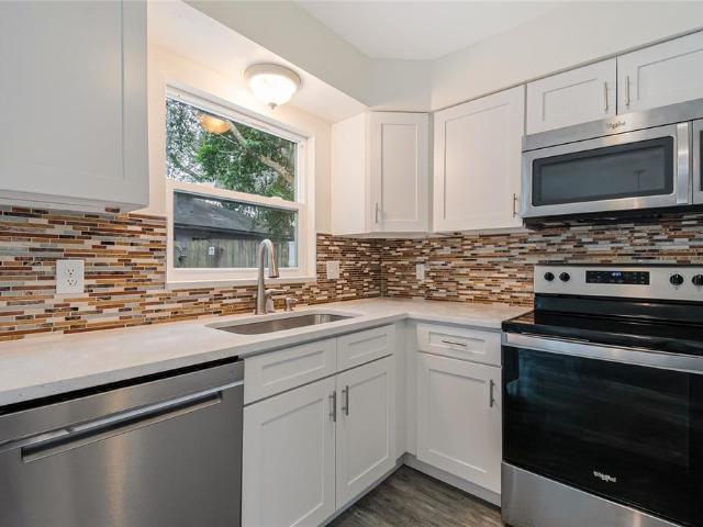 3220 Netherwood Dr, Winter Park, FL 32792 | MLS #O6374