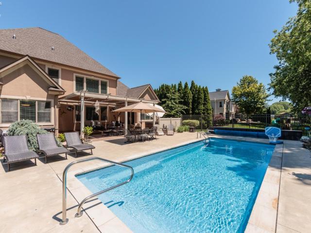 3220 Angels Way