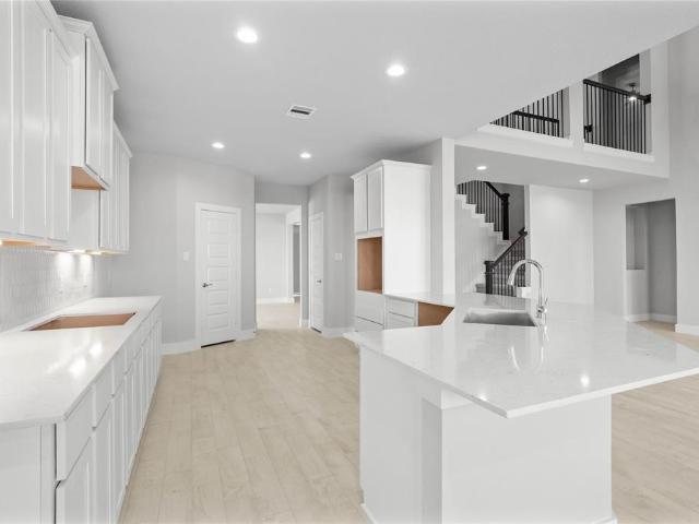 3220 Bushy Hawthorn Drive