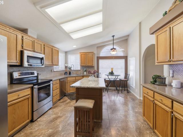 3220 crescent ave # 33