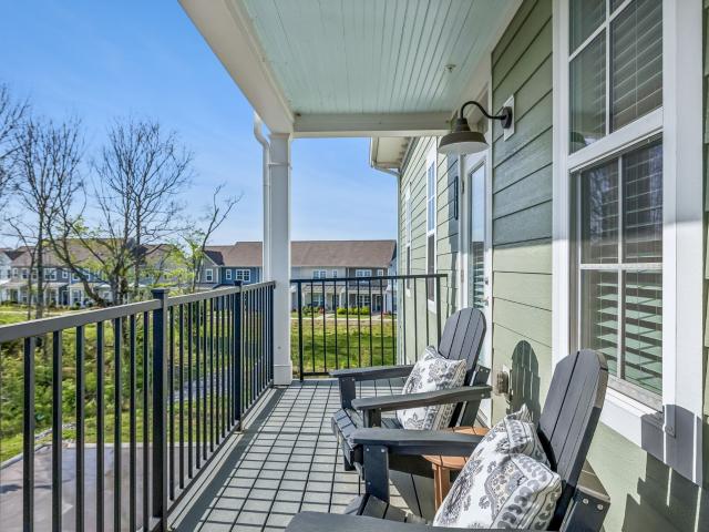 3220 Patcham Dr # 204