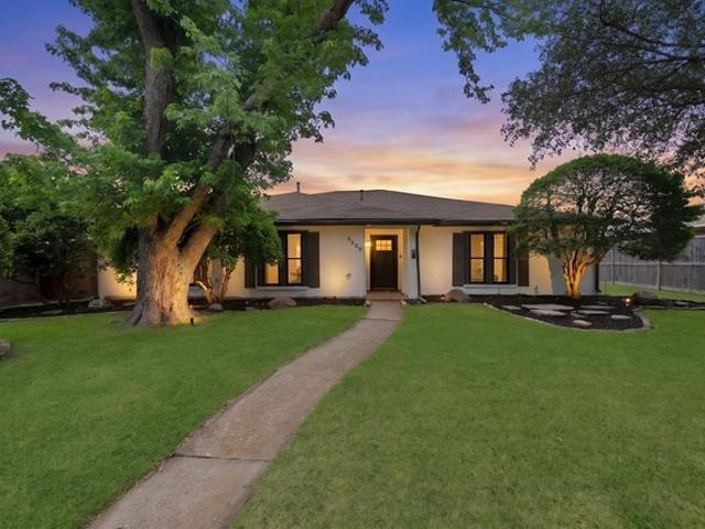 3220 Steven Dr, Plano, TX 75023