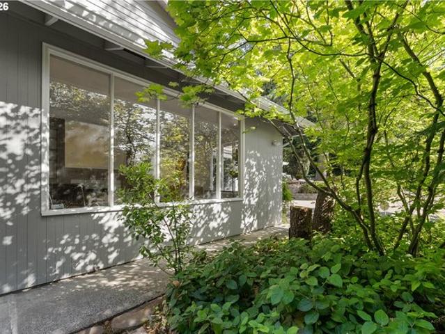 3220 SW 66th Ave, Portland, OR 97225