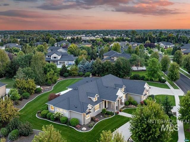 3220 S Osterley Ave, Eagle, ID 83616