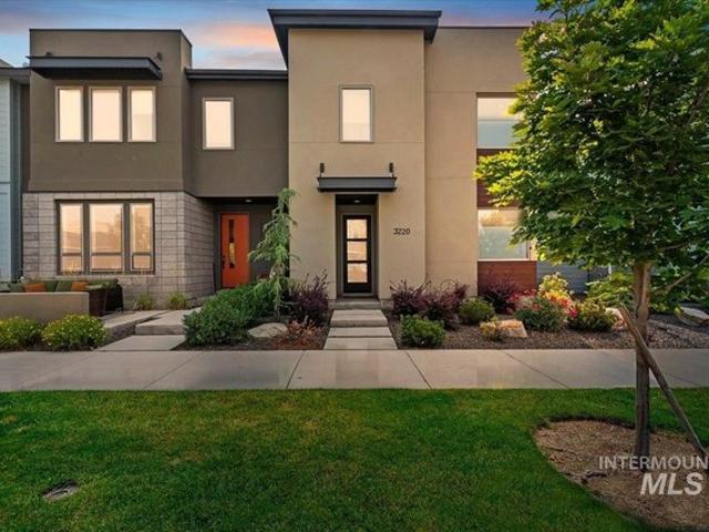3220 S Shadywood Way, Boise, ID 83716