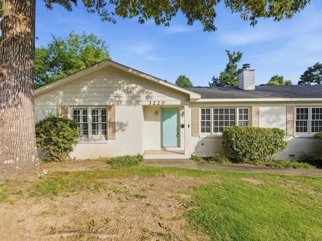 3220 Valley Park Dr, Vestavia Hills, AL 35243