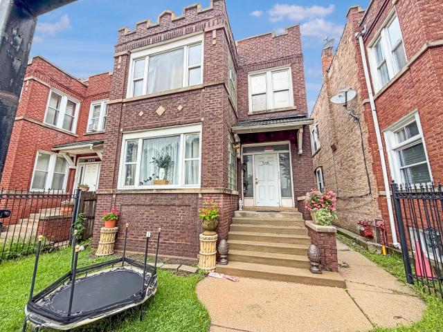 3220 W 65TH Place