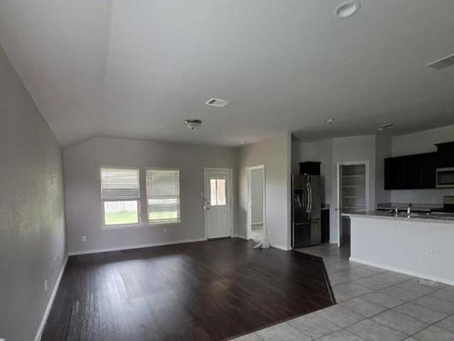 3220 Winoak Drive