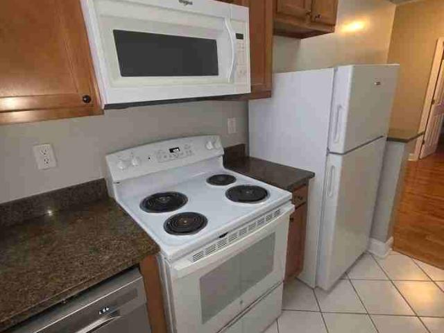 3220 Wisc Properties 2 Bedroom Apartment for Rent at 3220 Wisconsin Ave Nw, Washington, DC 20016 Cathedral Wesley Heights McLean Gardens