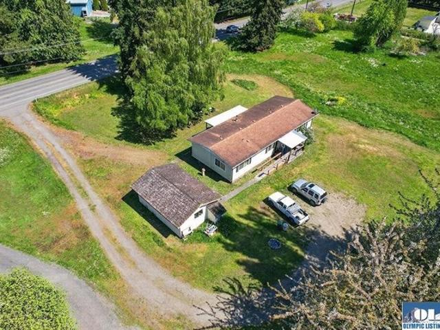 3220 Woodcock Rd, Sequim, WA 98382
