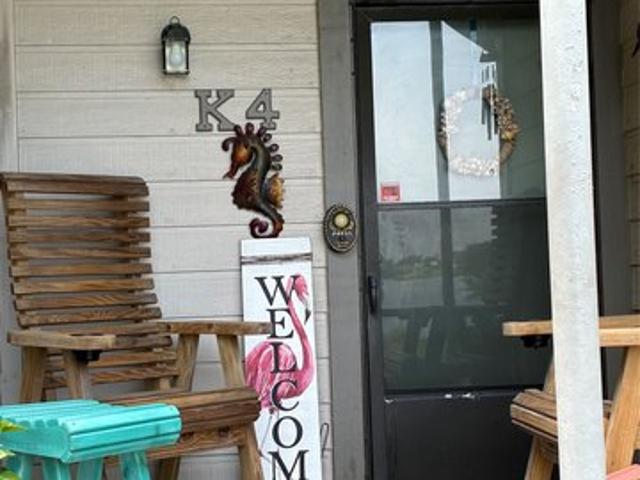 3220 69th St Apt K4, Galveston, TX 77551