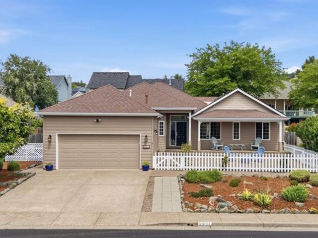 3221 NW Huckleberry Pl, Corvallis, OR 97330