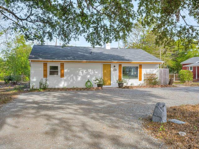3221 Alpine Road