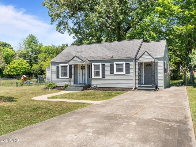 3221 Boright Drive