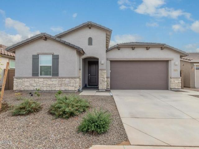 3221 E Ranchhand Dr, San Tan Valley, AZ 85140