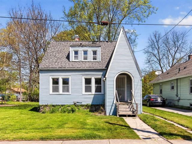 3221 Fulton Street