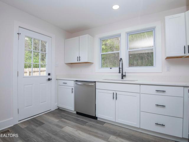 3221 Greenway Dr, Knoxville, TN 37918 | MLS #1334