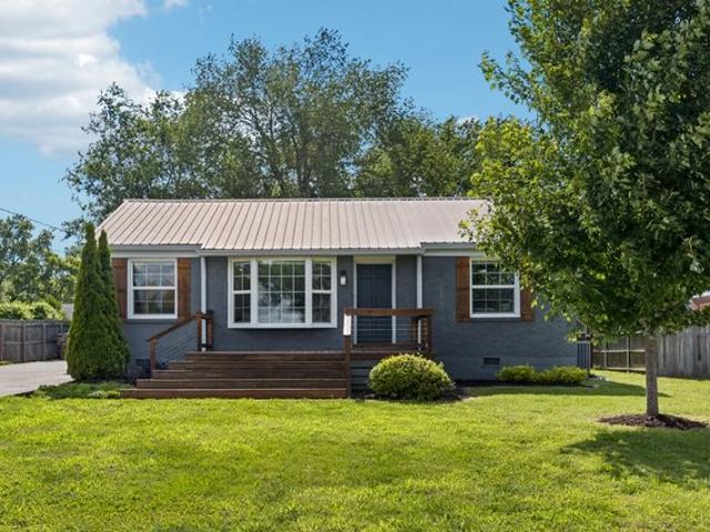 3221 Holbrook Dr, Nashville, TN 37211