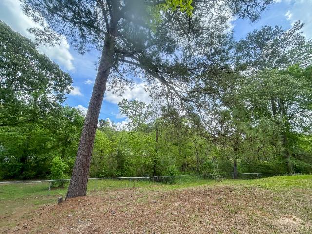 3221 Kingston Drive