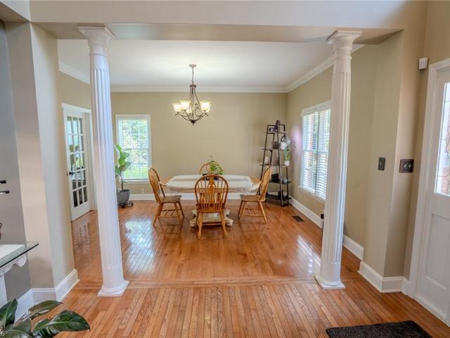 3221 Peninsula Drive