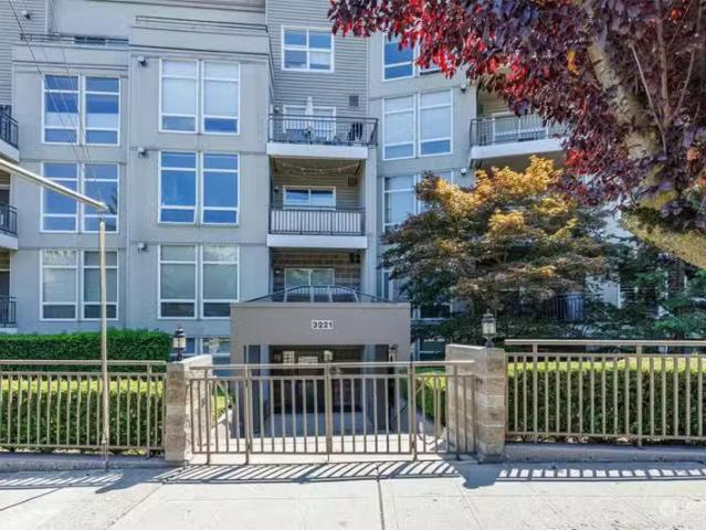 3221 SW AVALON WAY APT 101, SEATTLE, WA 98126 Condo/Townhome F.