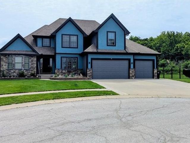 3221 S Mize Ridge Ct, Independence, MO 64057