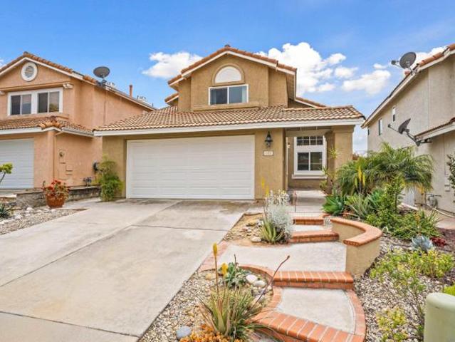 3221 San Tomas, Oceanside, CA 92056