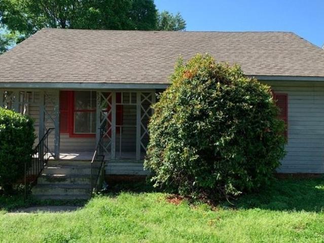 3221 W College St, Shreveport, LA 71109