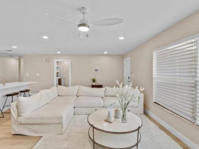3221 68th St SW, Naples, FL 34105