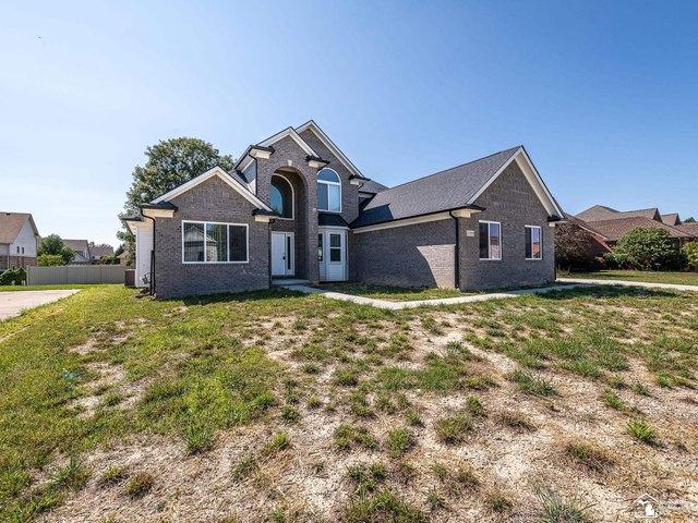 32220 Adam Brown Dr, Brownstown Township, MI 48173