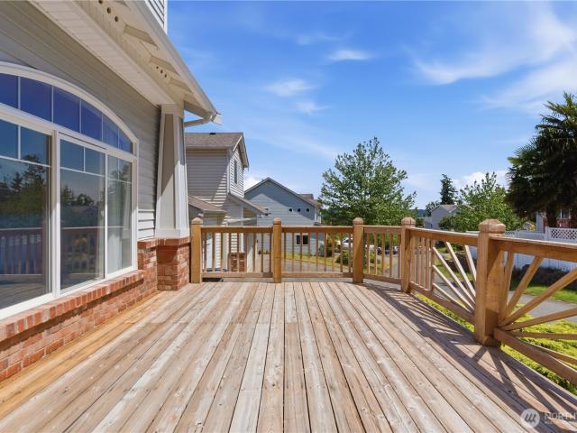 3222 NE Chantel Court
