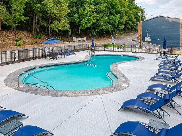 3222 Gleason Dr, Chattanooga, TN 37412