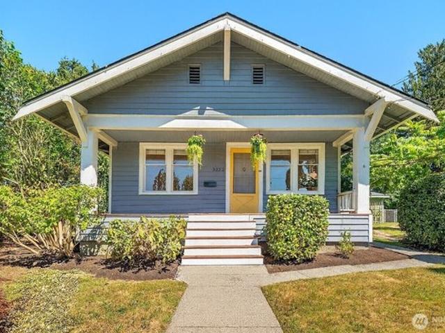 3222 38th Ave SW, Seattle, WA 98126